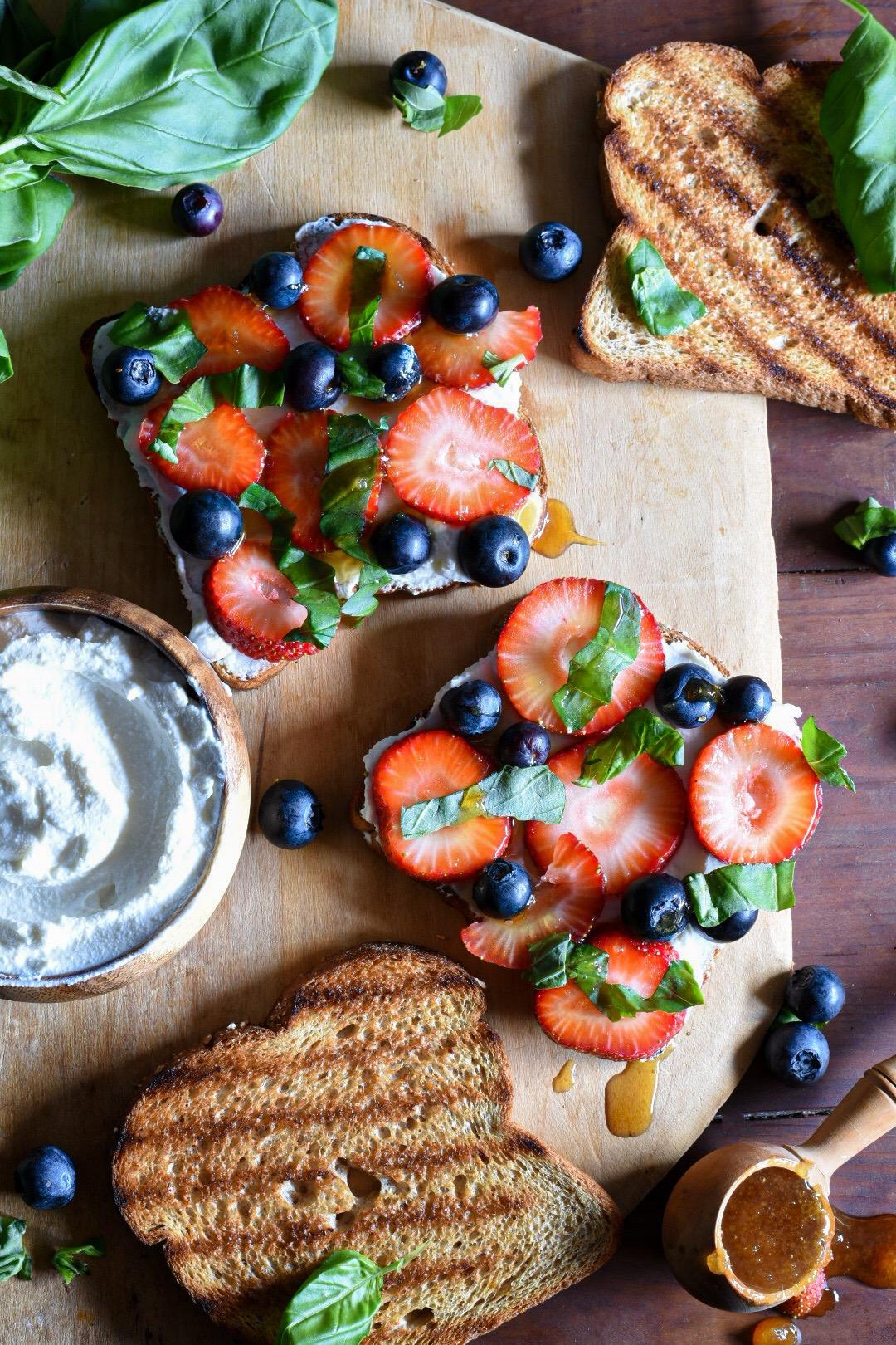 Blueberry Strawberry Ricotta Toast Recipe - Recipe Hippie